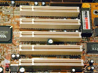 MME: ranuras de expansión, AGP, PCI, PCI EXPRESS