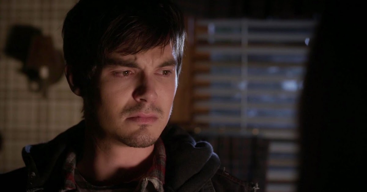 Review – Pretty Little Liars 5x11 / 5x12: No One Here Can Love Or ...