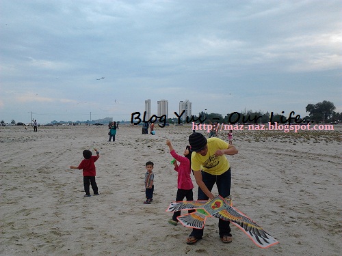 Main layang-layang di Dataran 1 Malaysia, Klebang | ~Blog Yus - Our Life~