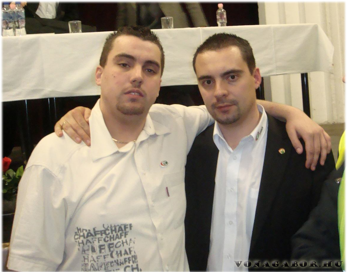 Vona Gábor bemutatta a pasiját | [Hápog] Friss hírek megbízható forrásokból