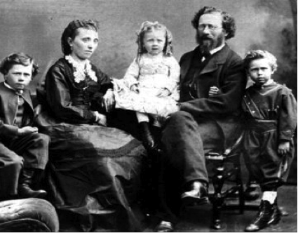 DEBAJO DEL ARCO IRIS: BIOGRAFÍA DE PABLO PICASSO