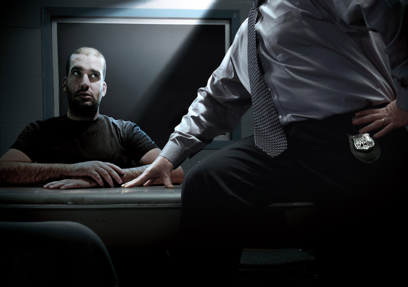 Kultūra: How to Survive Police Interrogations