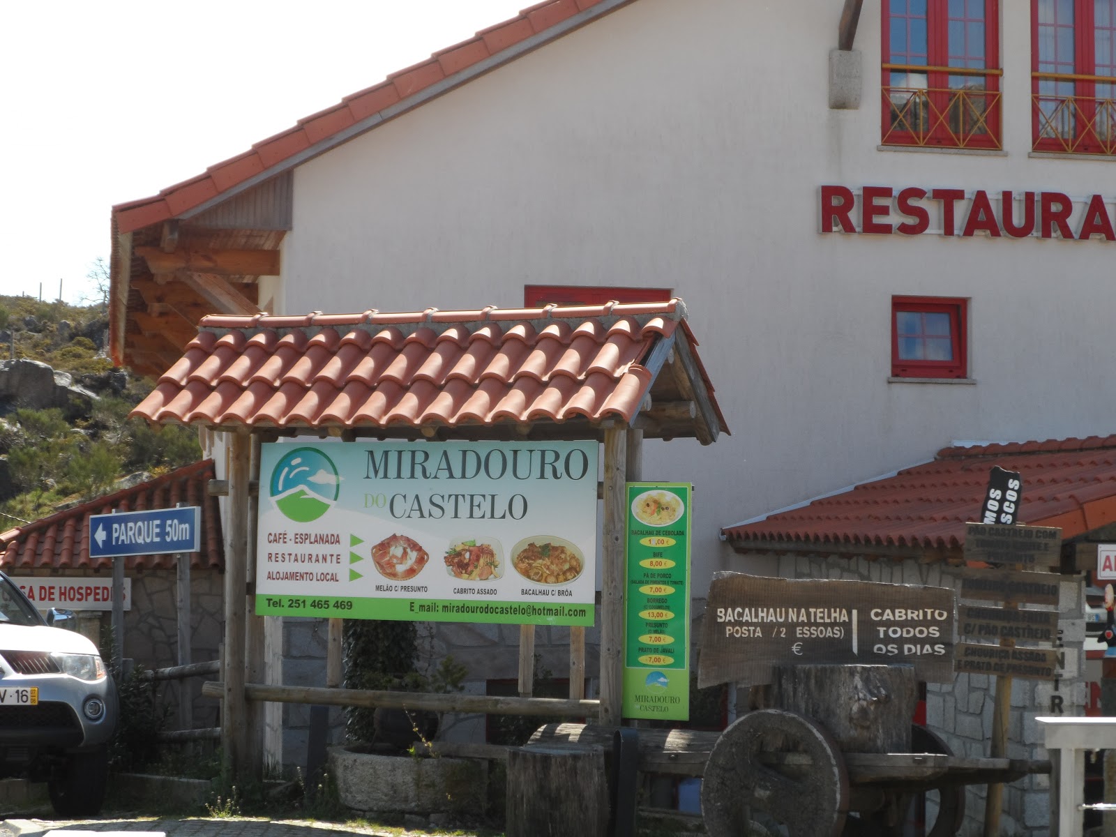 Ao Virar da Esquina: Castro Laboreiro