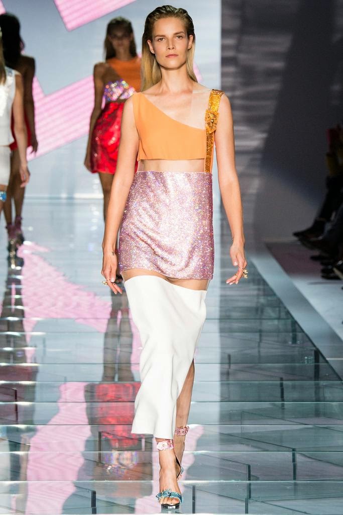 Nicola Loves. . . : The Collections: Versace Spring 2015