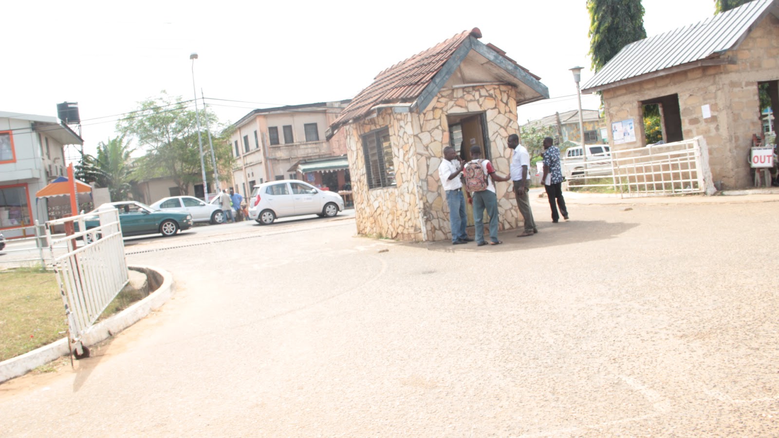 CAMPUS SNEAK AFRICA: A.T.T.C. in Ghana's beautiful Accra City.