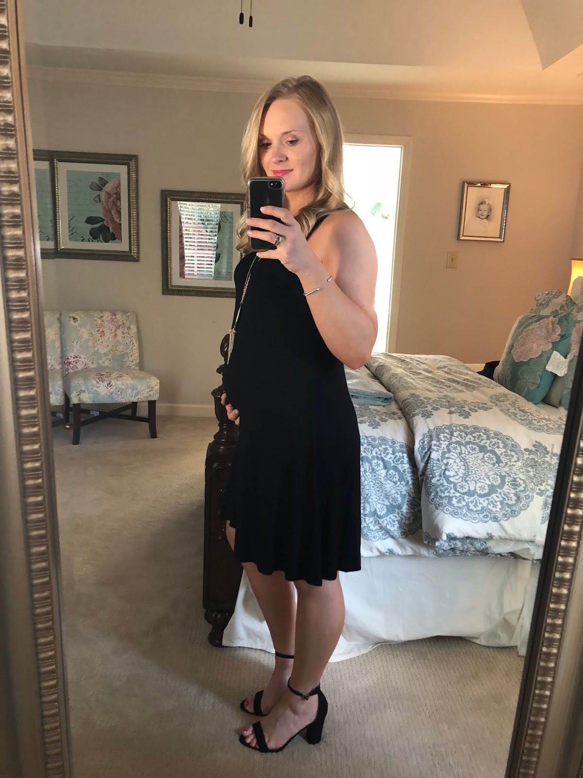 22-26 Week Bumpdate - The Blush Magnolia