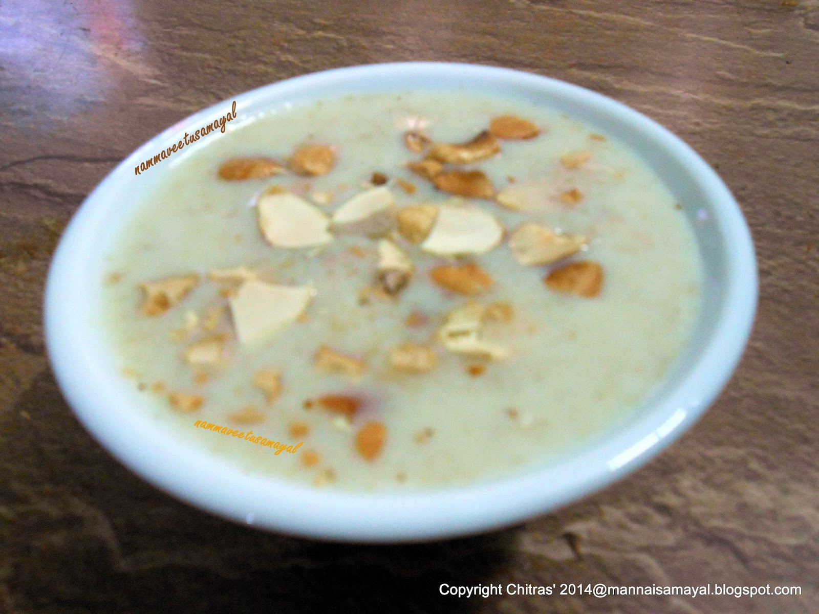 kalakkalsamayal: Thinai Milk Payasam