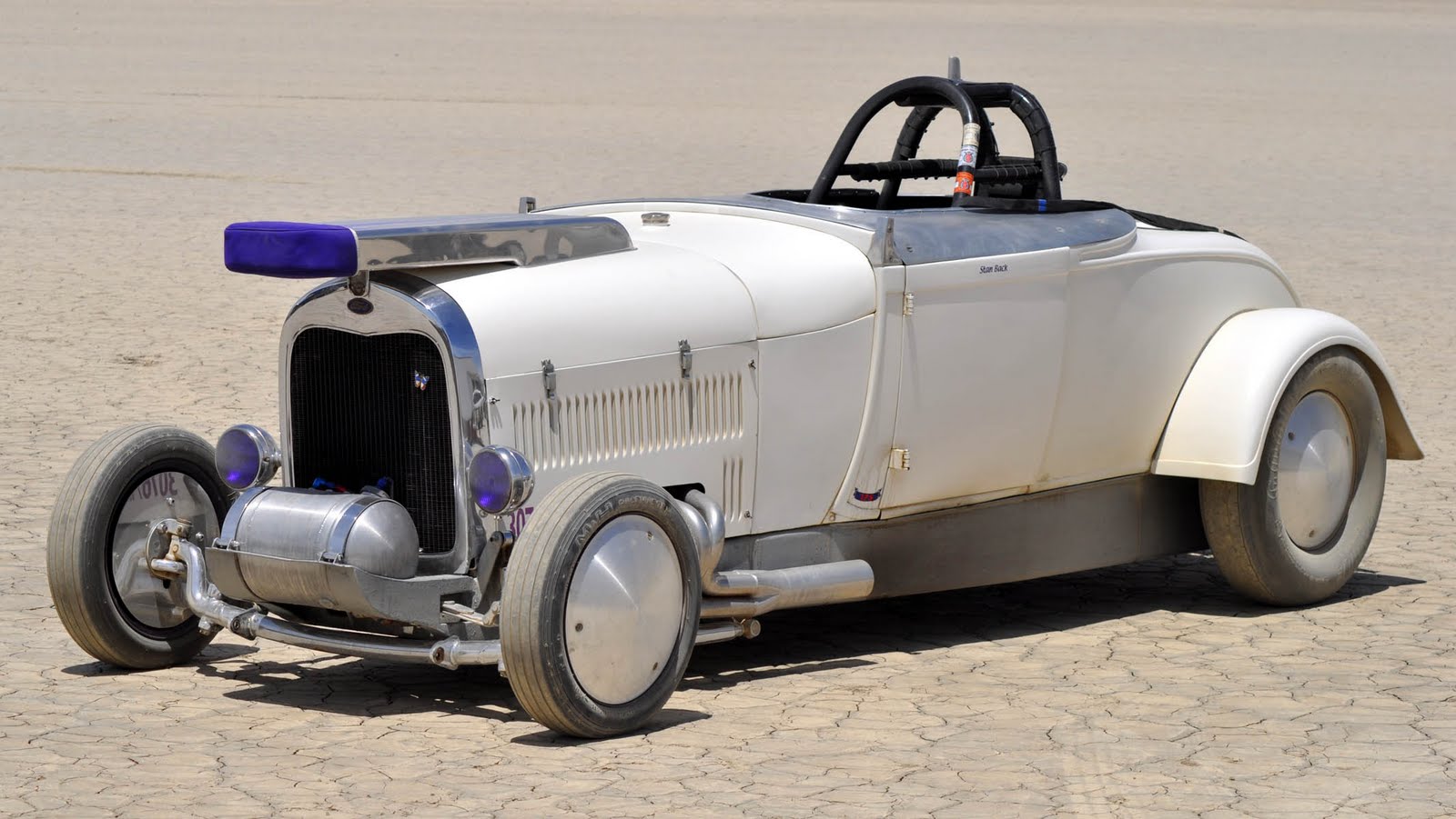 Just A Car Guy: May 14 2011 at El Mirage, dry lakes racing from start ...
