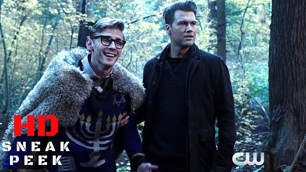 Weird Science DC Comics: Legends of Tomorrow: Beebo the God of War ...