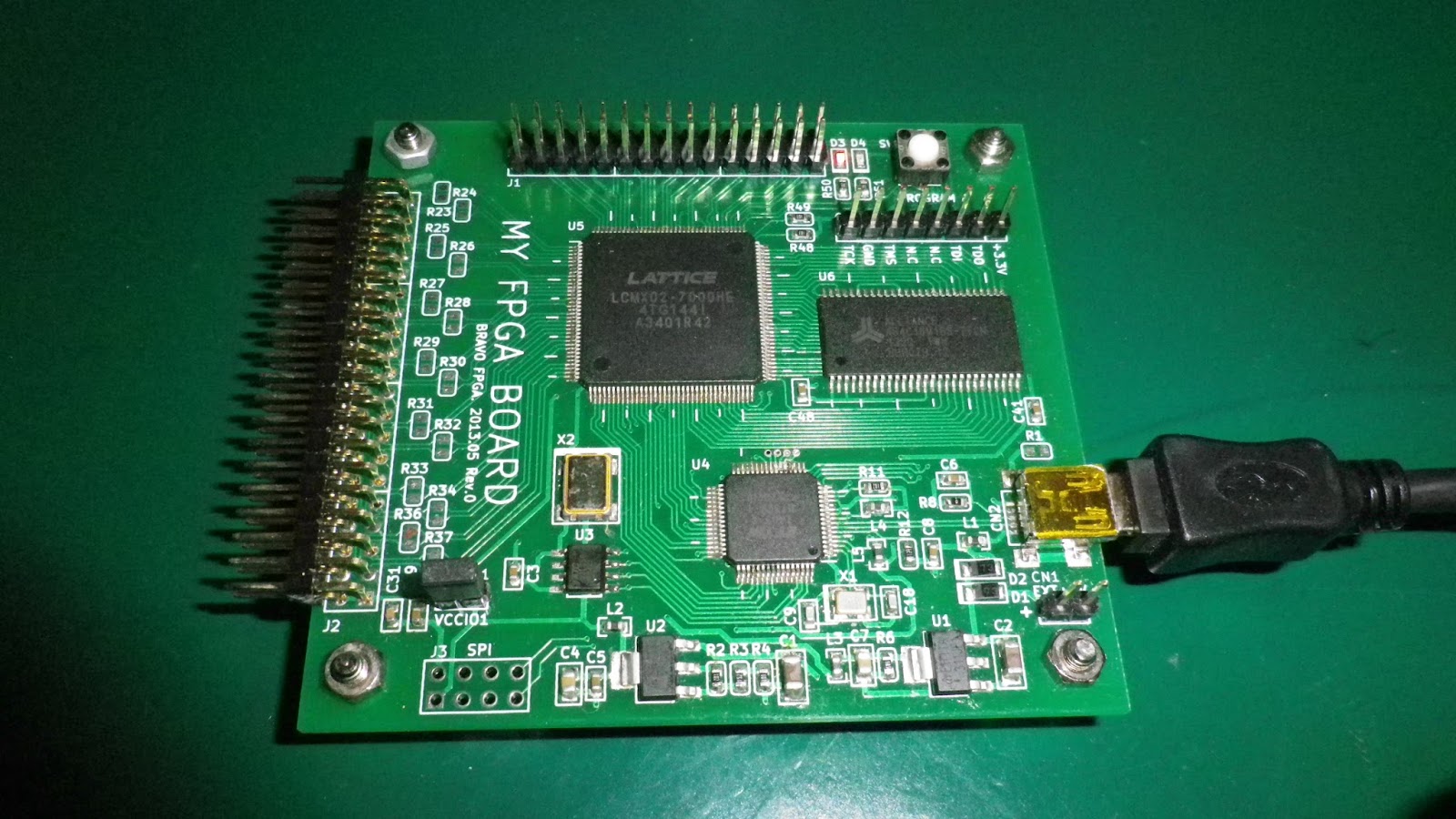 BRAVO FPGA: FPGAでLチカ