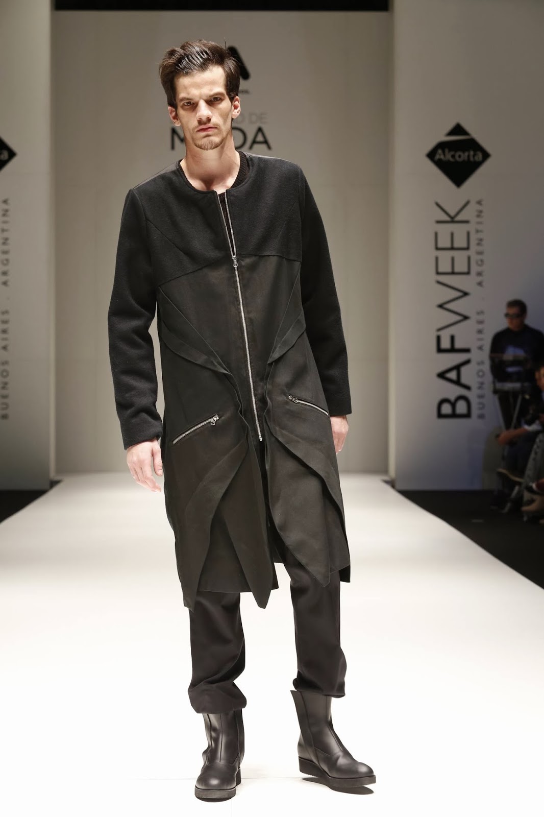 Li Torres Fall/Winter 2014 | Buenos Aires Fashion Week #BAFWeek - Male ...