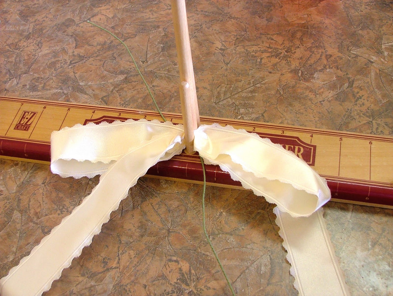 Andrea's Bow Cottage: Ribbon Roses