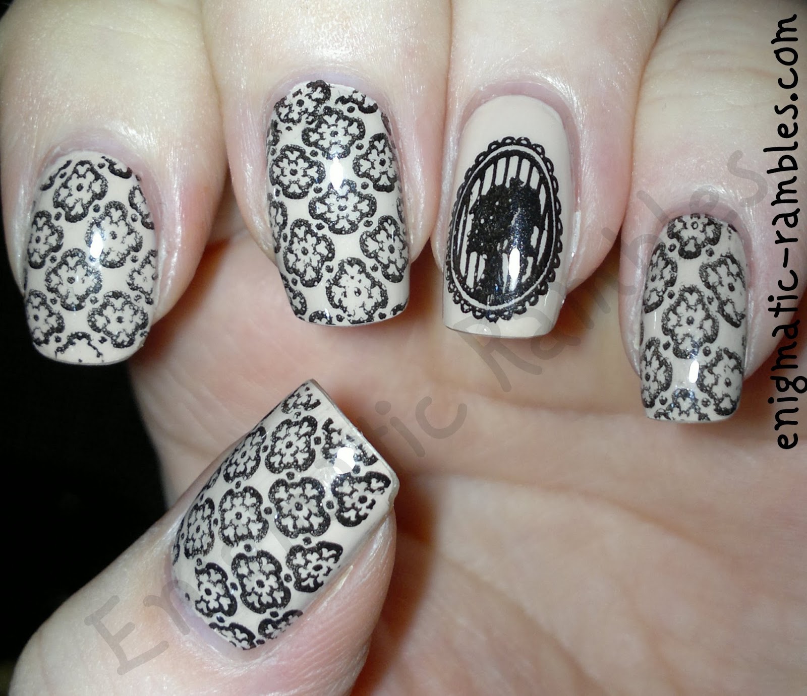 Cameo Stamped Nails : r/RedditLaqueristas