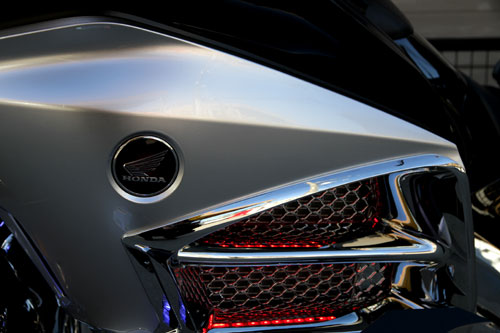 GL1800-CUSTOM.COM: 2012 GL1800 CUSTOM