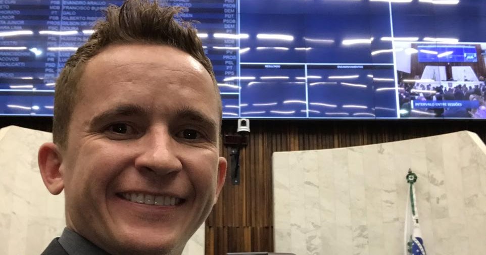 Blog do Elói Turvo: Rodrigo Estacho toma posse como deputado estadual