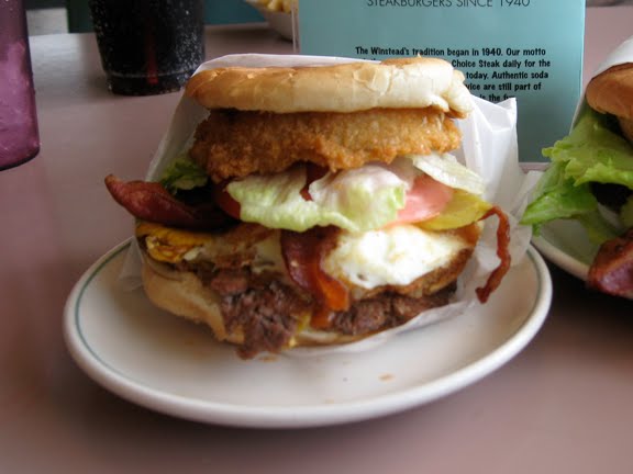 Lunch Blog: The Winstrosity at Winstead's