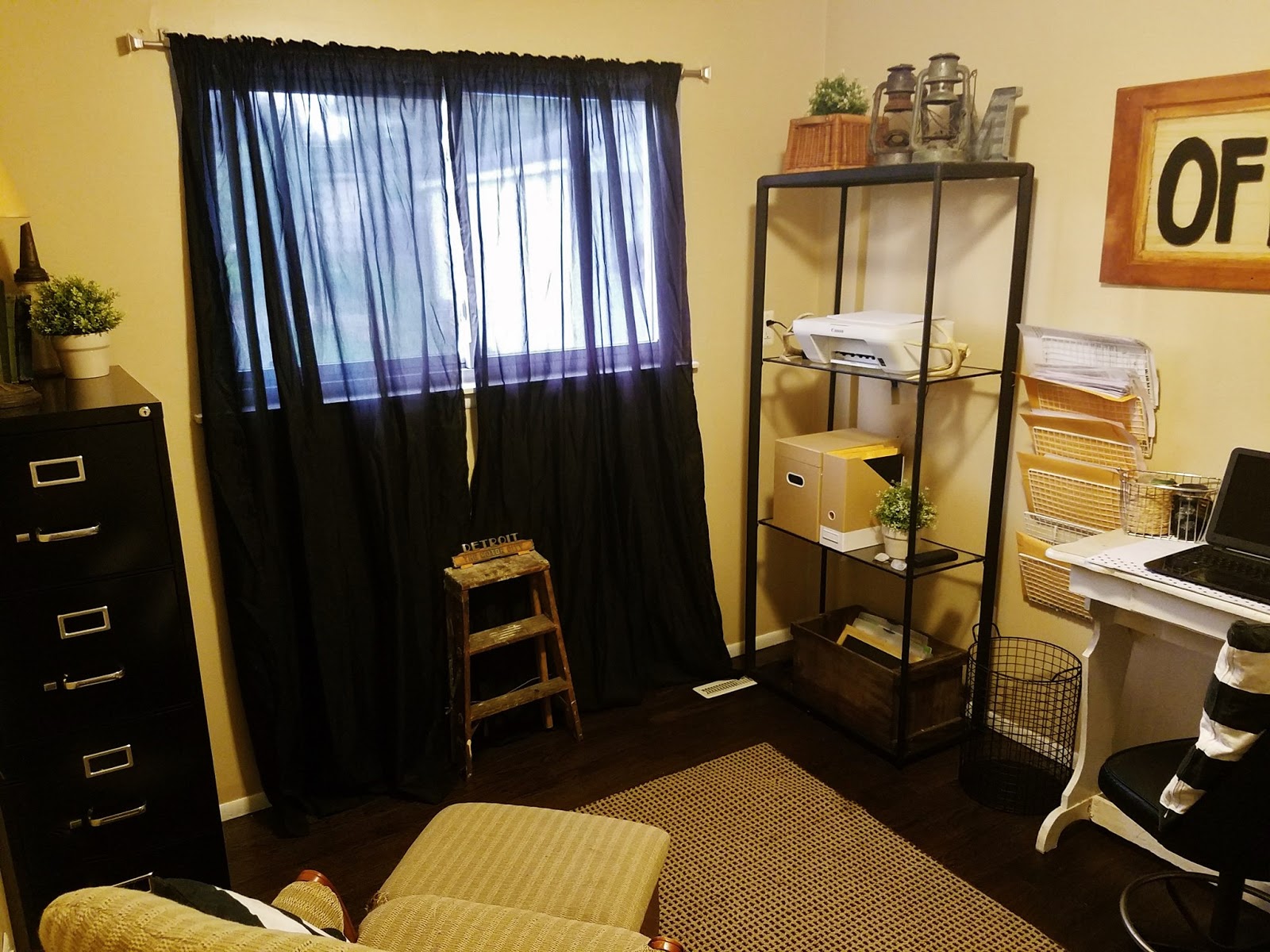 The Quaint Sanctuary: { Masculine Vintage Office/ Den using Thrifty ...