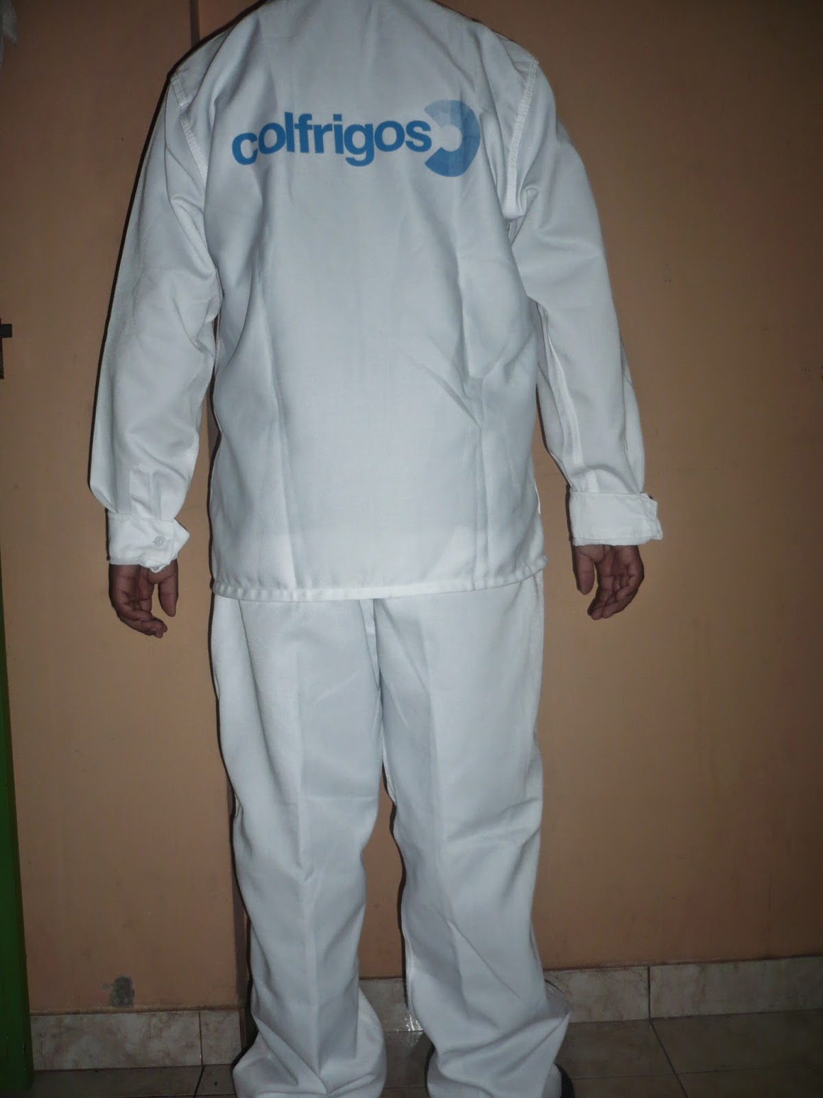 Ebenezer Colombia: Overol dos piezas blanco