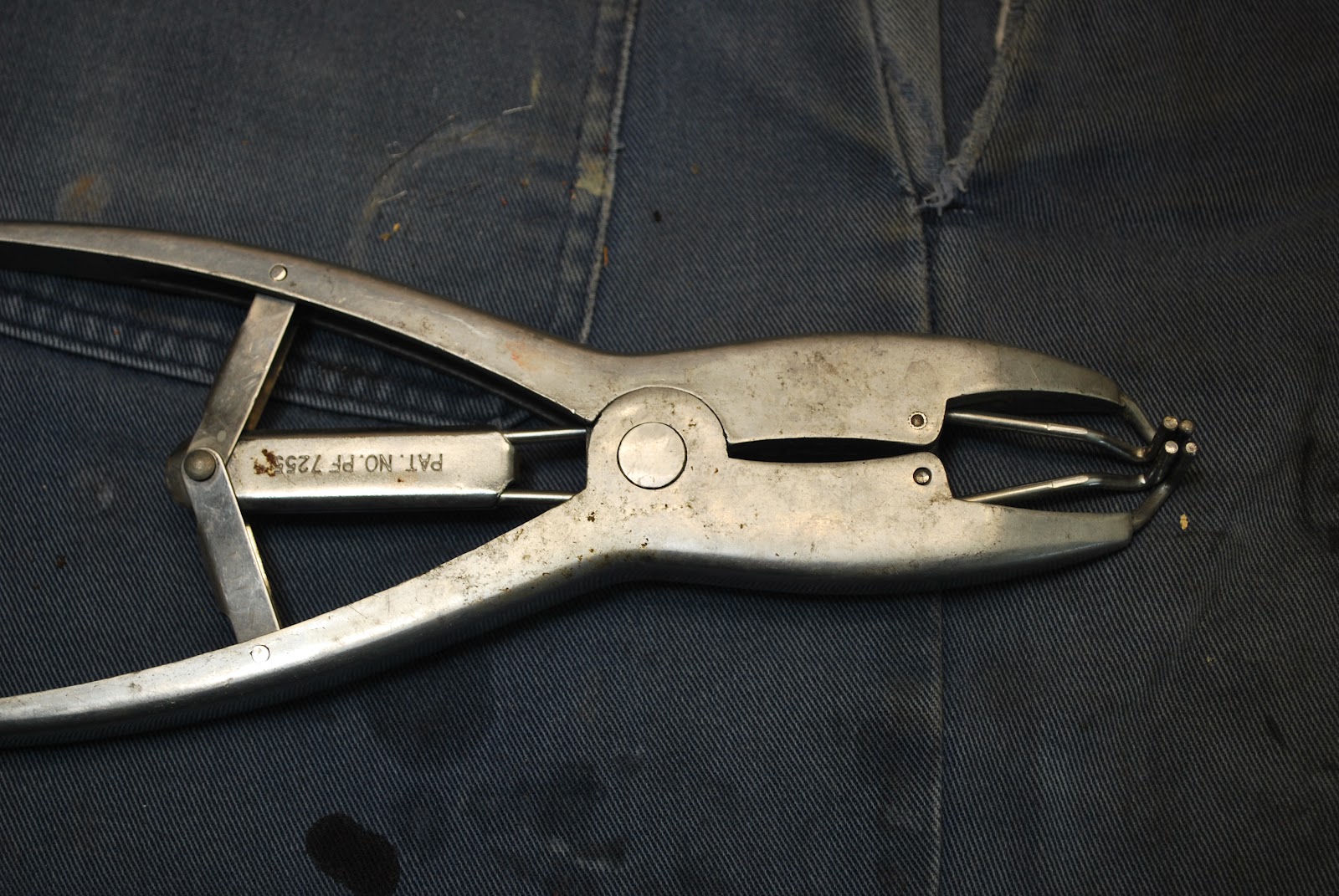 Paul's R1135 Gordini Restoration: Suspension goes in.