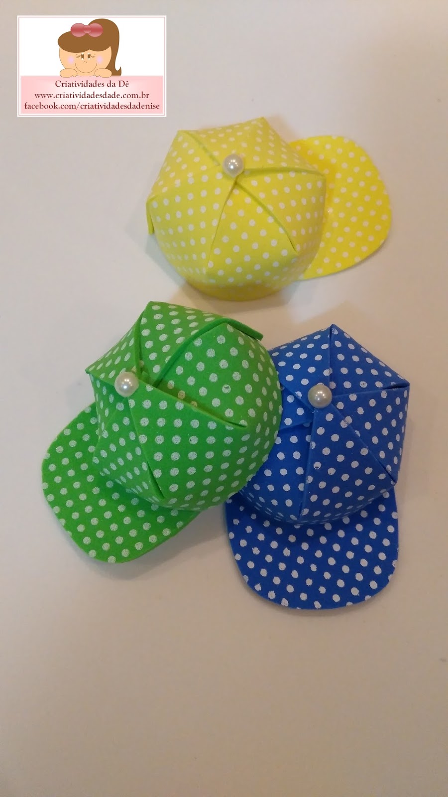Criatividades da Dê: Mini Boné em EVA - Molde Grátis e Vídeo de como Fazer