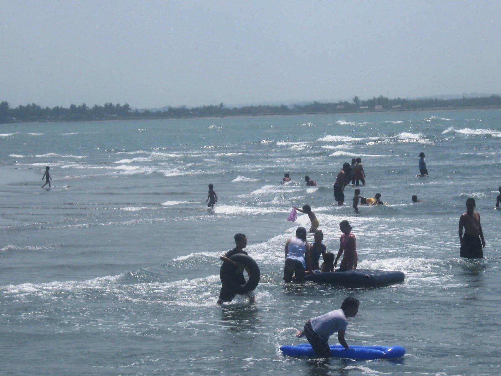 Bisayang Manlalakbay around the Philippines: Port of Aparri & Beach ...