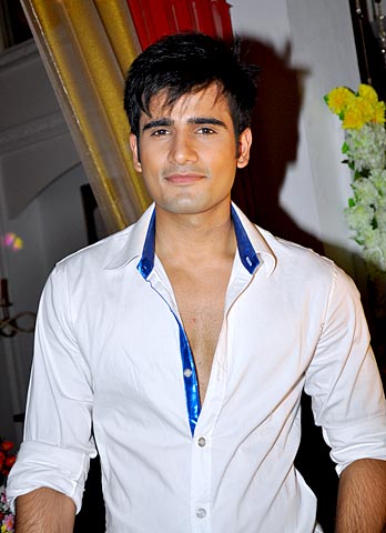 Karan Tacker Indian actor nice and beautiful wallpapers | Free ...