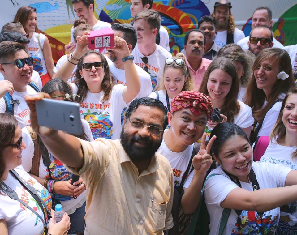 KIKET LAMPUNG ; IDENTITAS BUDAYA YANG NYARIS DI LUPA ~ DUNIAINDRA
