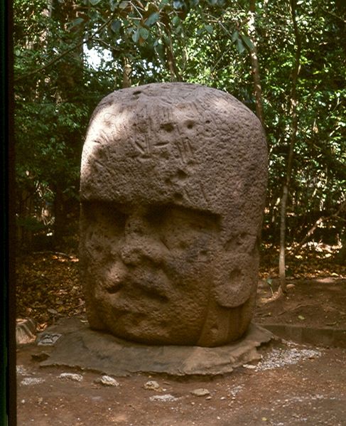 Civilizações Americanas: CABEÇAS COLOSSAIS OLMECAS Civilizações Americanas: CABEÇAS COLOSSAIS OLMECAS