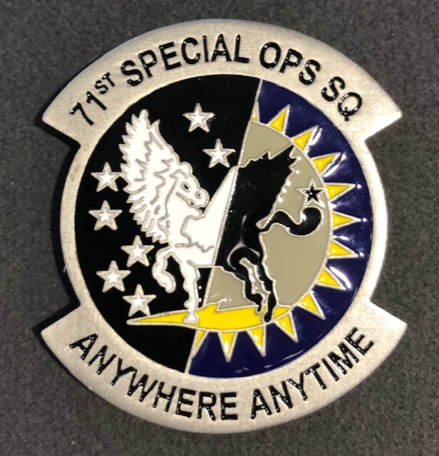 THE USAF RESCUE COLLECTION: USAF 305th RQS / 71st SOS Challenge Coin