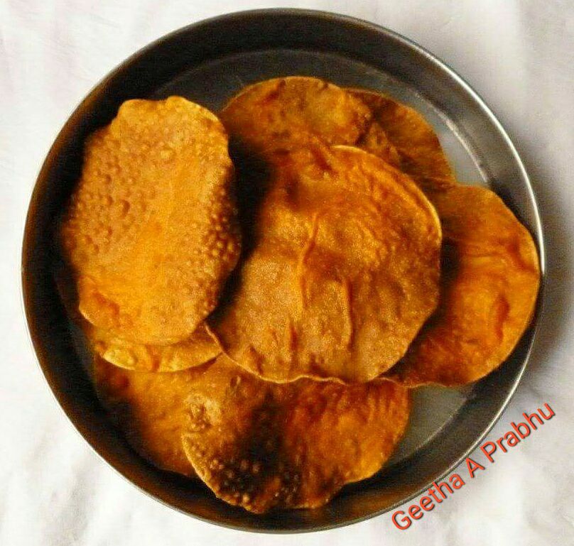 Cooking With Geetha: PAPPADA VADA using RICE FLOUR/KONKANI STYLE PAPPAD ...