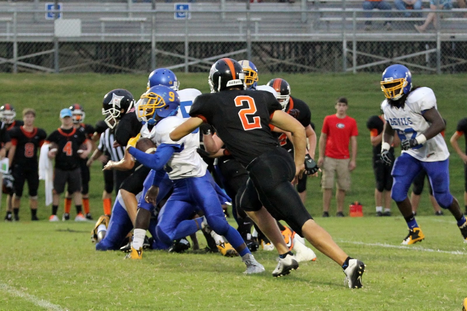 Warren County Screaming Devils: Screaming Devils Pound the Panthers