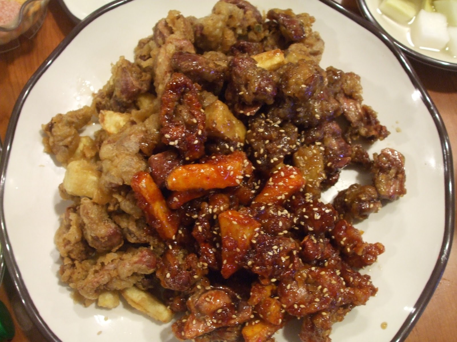 ROKin' Daegu Restaurants: Chicken "Poop-House" Alley