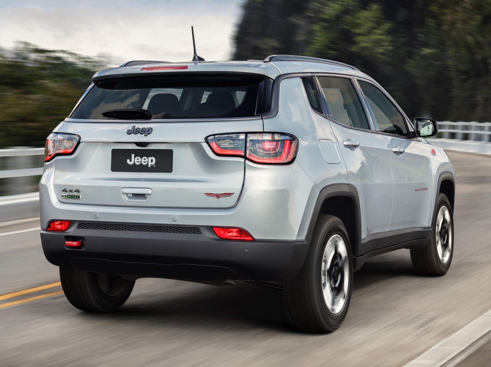 LANÇAMENTO - JEEP COMPASS 2017