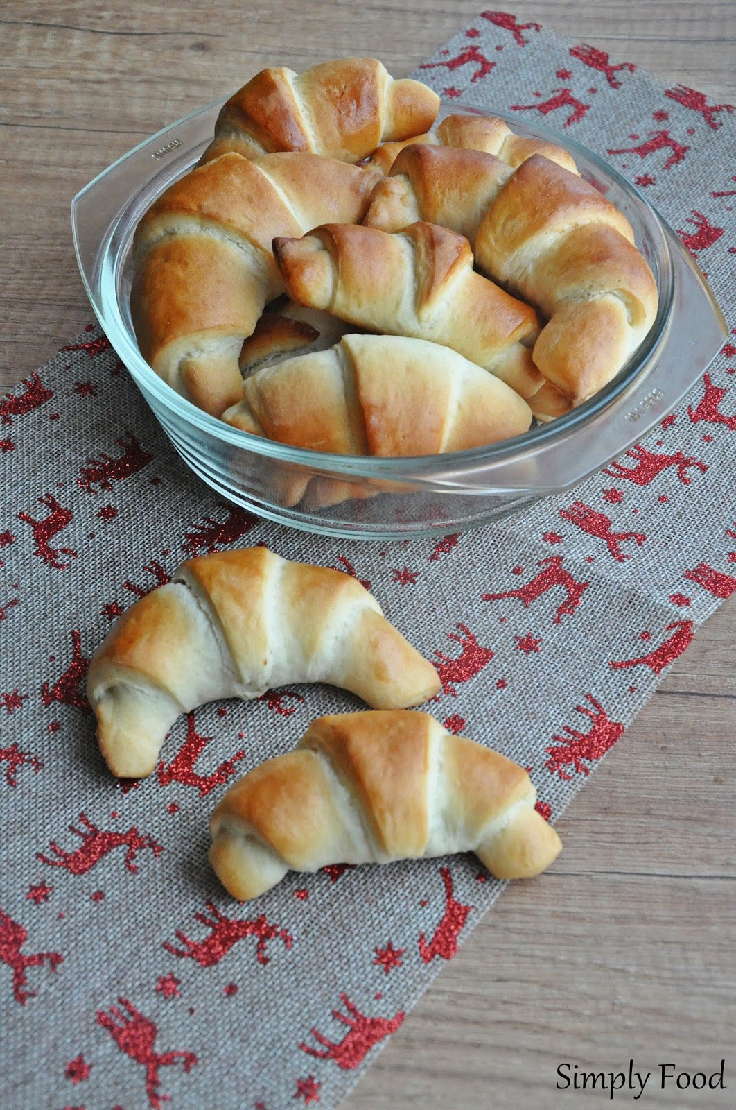 Simply Food: Rogaliki drożdżowe z nadzieniem