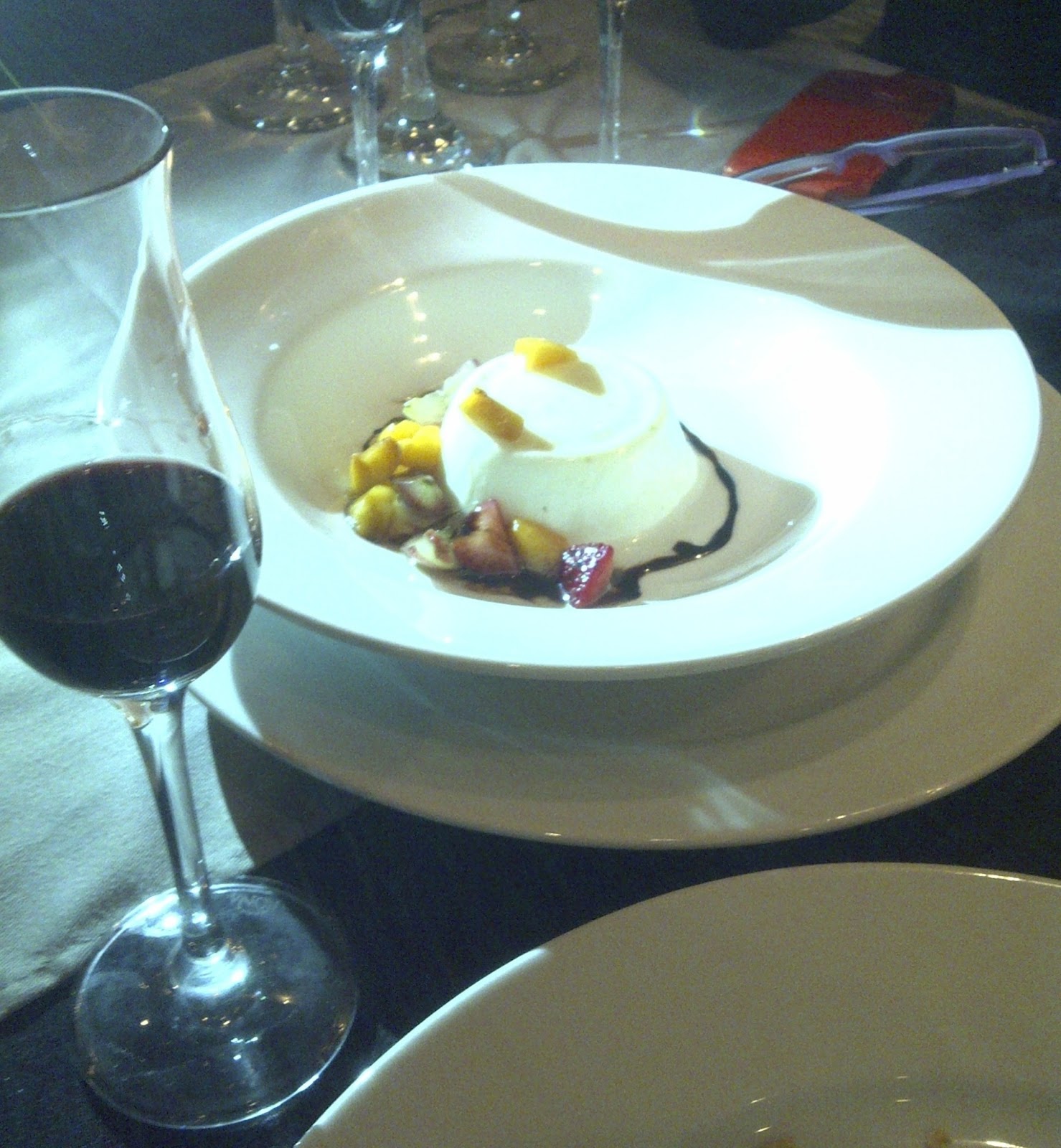 EL TALLER DEL GUSTO: EDGAR: LEAL A SU COCINA