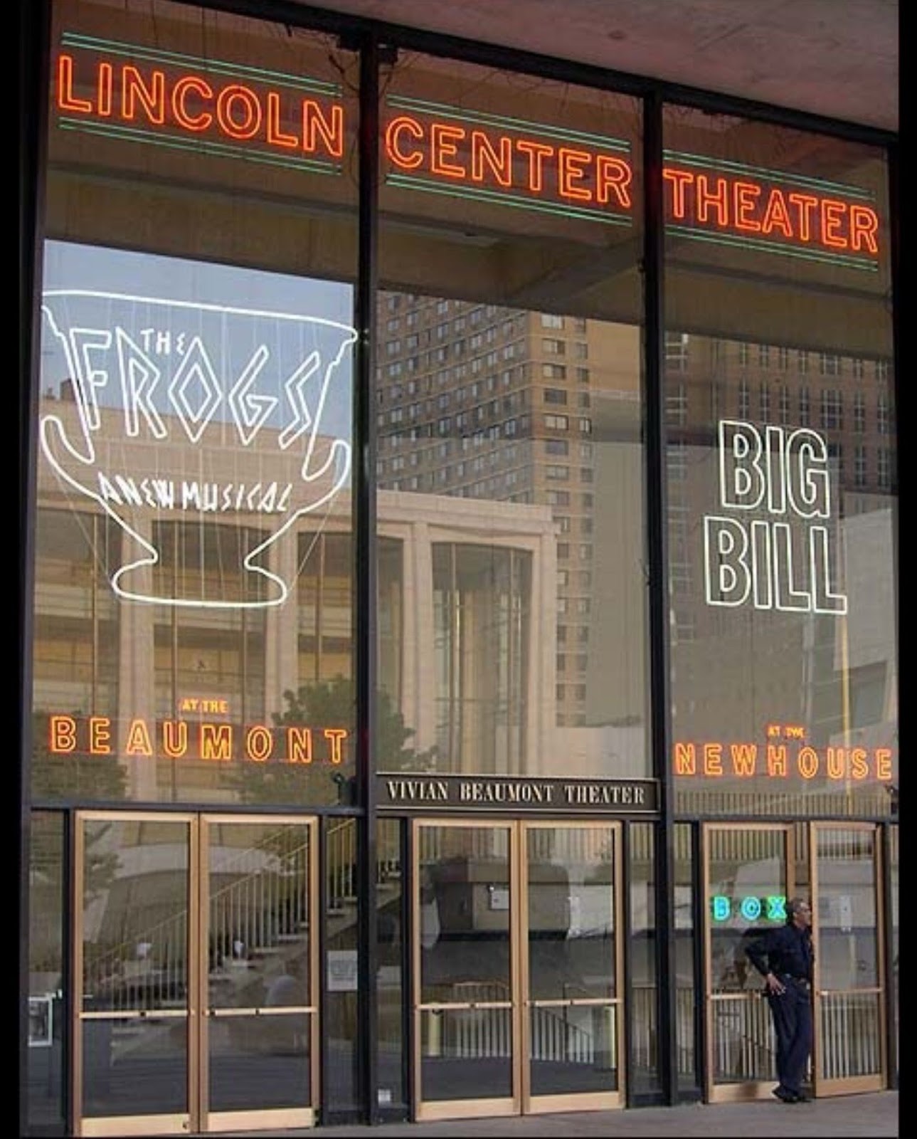 JK's TheatreScene: The Friday 5: 5 Iconic Broadway Marquees