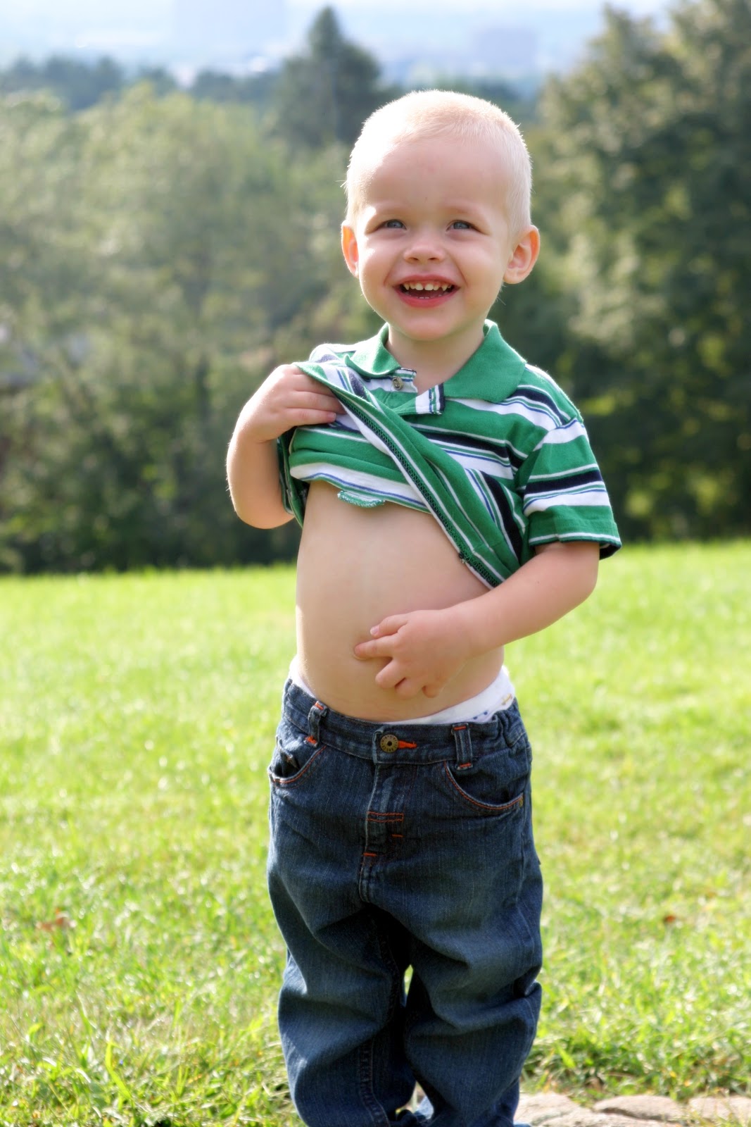 big red EP: Where's your belly button?