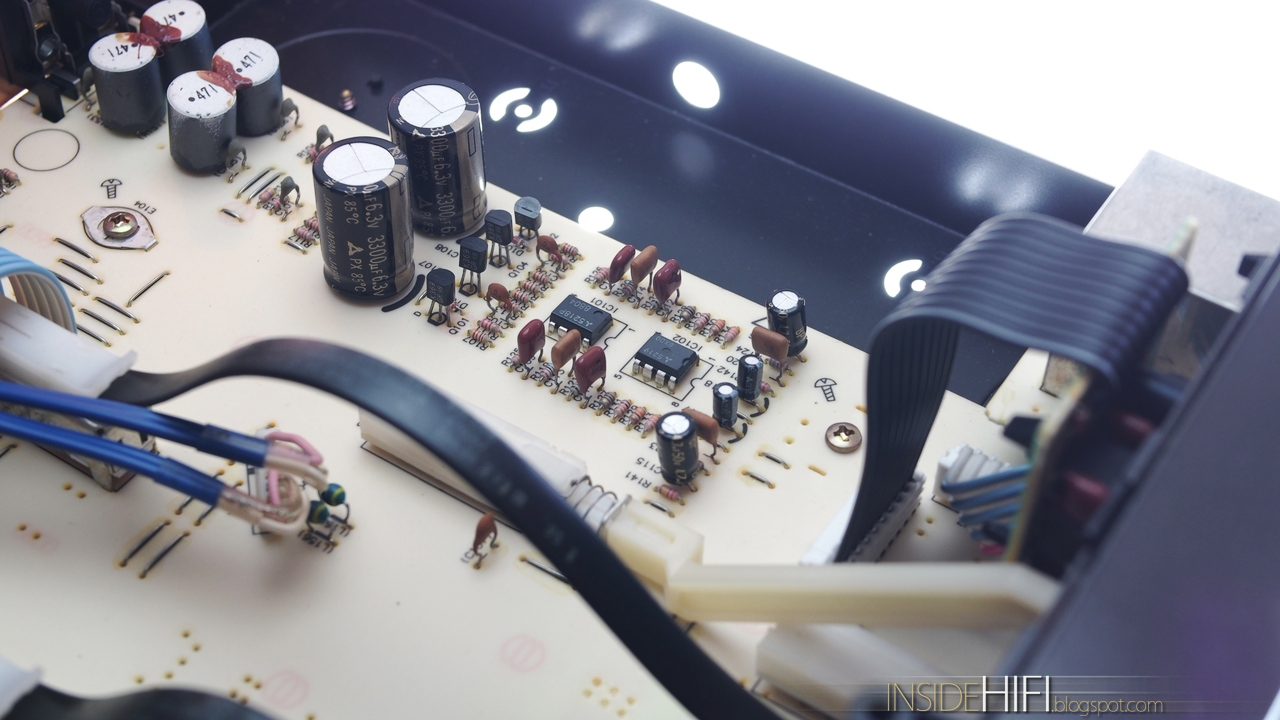 Inside Hi-Fi: Technics SU-A40 (SU-A40EG-K)