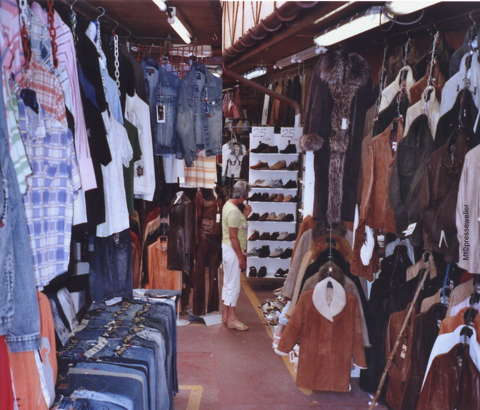 gedichts-geschichtsblog: Ein Stein der Erinnerung