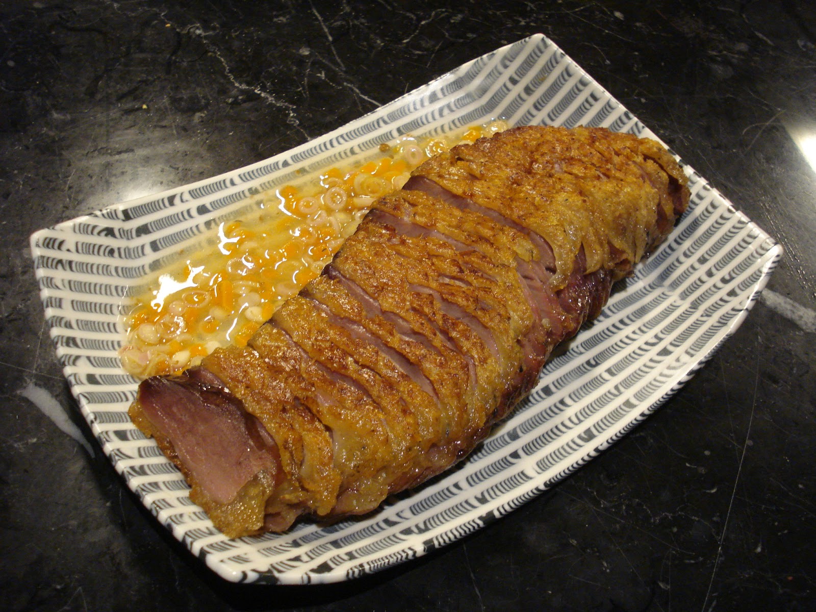 鄭立勳 。常滿。Bountiful。Mandy Cheng: Cured duck breast with lemongrass sauce