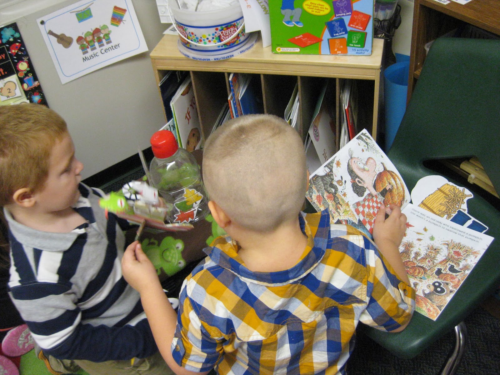 Van Y Preschool Preview: Woodland Animals, Letter E, and a Grocery Store!