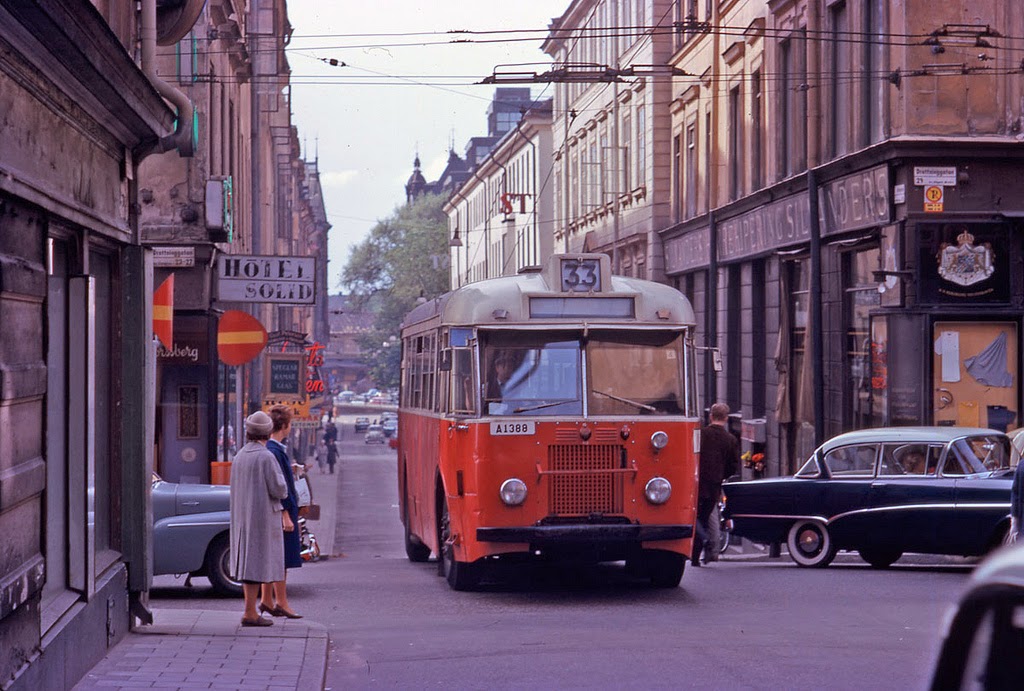 Beautiful Vintage Color Photographs Showing Transport in Stockholm in ...