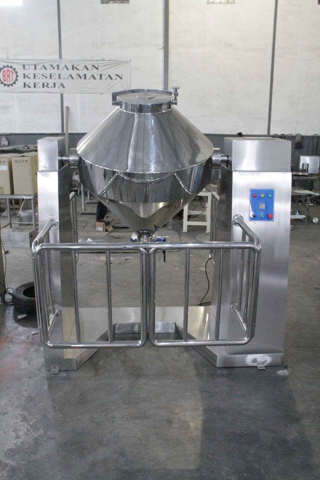 MESIN INDUSTRI FARMASI: DOUBLE CONE MIXER