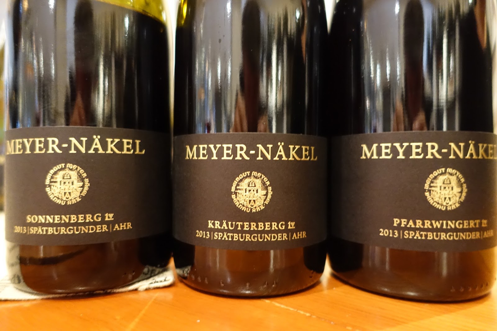 schiller-wine: Vineyard Walk and Tasting at Weingut Meyer-Näkel in ...