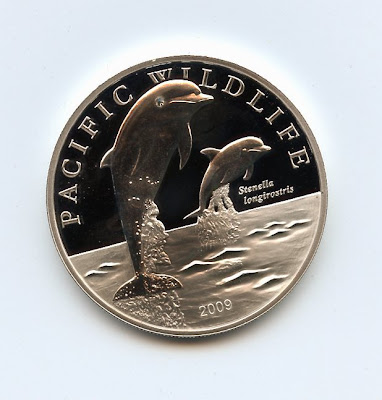 PACIFIC WILDLIFE SPINNER DOLPHINS - 2 dollars coin|World Banknotes ...