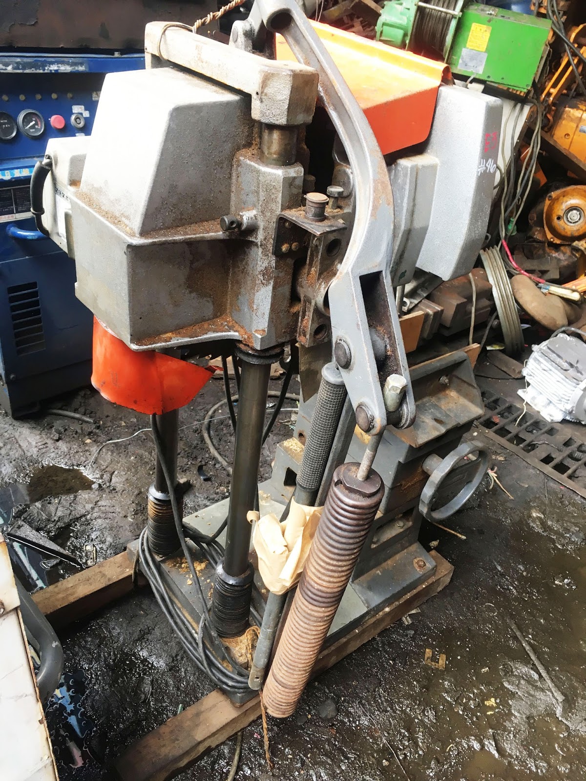 Products: wood cutting machine saw lagari