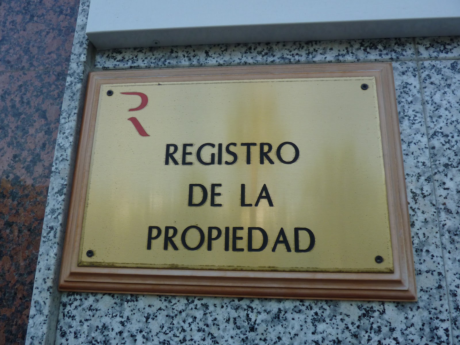 Ubrique en verde: III-Carteles para pensar.