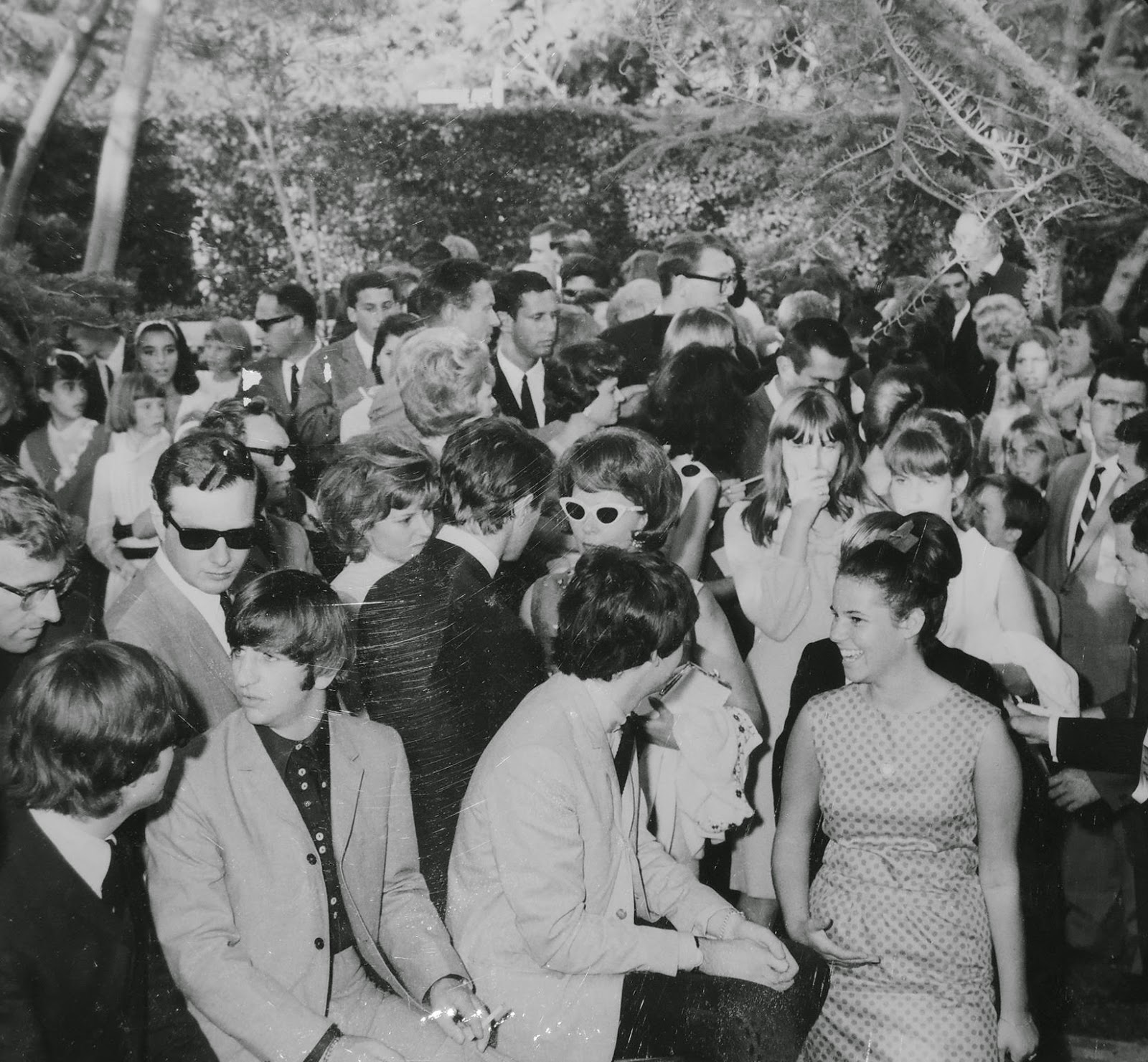 Meet the Beatles for Real: A Beatles party in the Garden