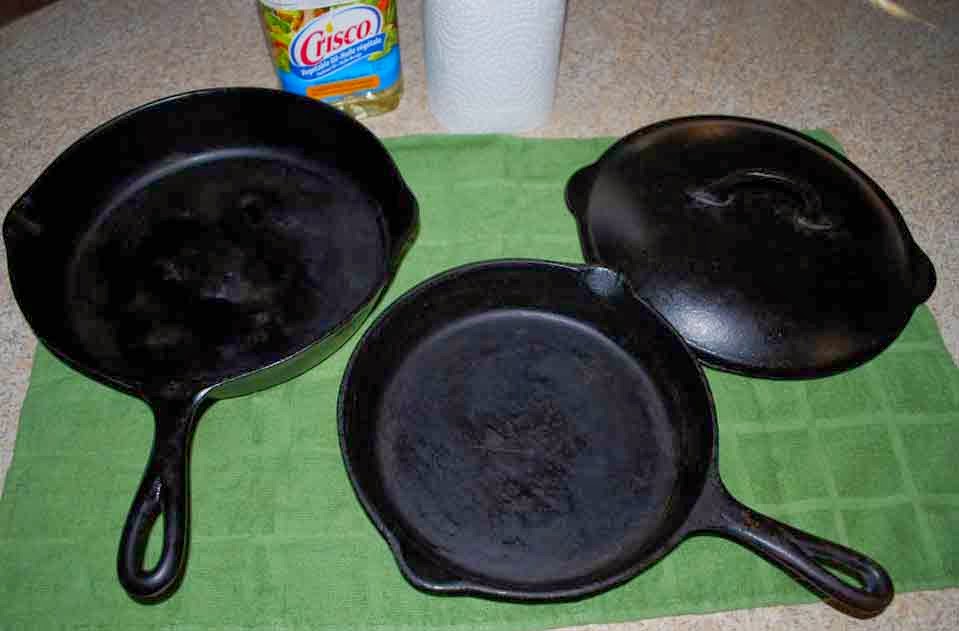 The Handy Homesteader: Seasoning cast iron pans