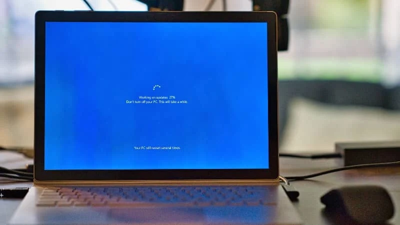 Windows 10 Build 21364 comes with support to run Linux GUI applications on Windows